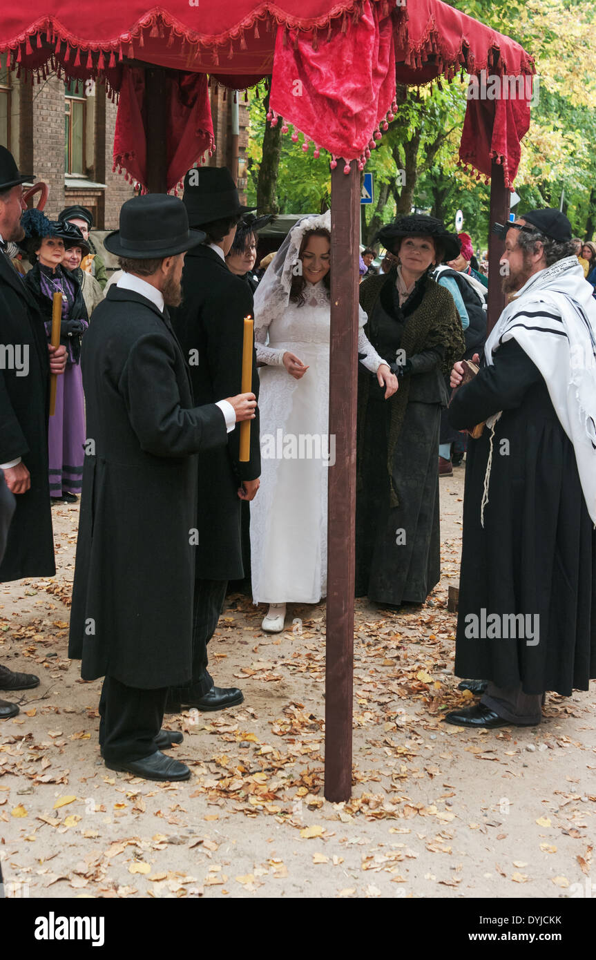 Movie episode - Marc Chagall and Bella Rosenfeld's wedding Stock Photo ...