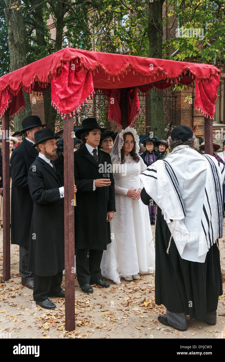 Movie episode - Marc Chagall and Bella Rosenfeld's wedding Stock Photo ...