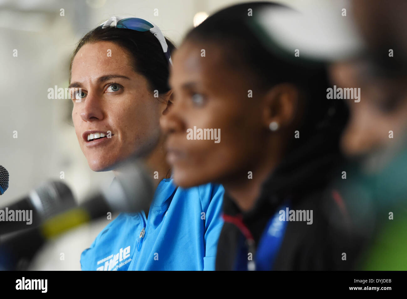 Two oceans ma press medai conference presser hi-res stock photography ...
