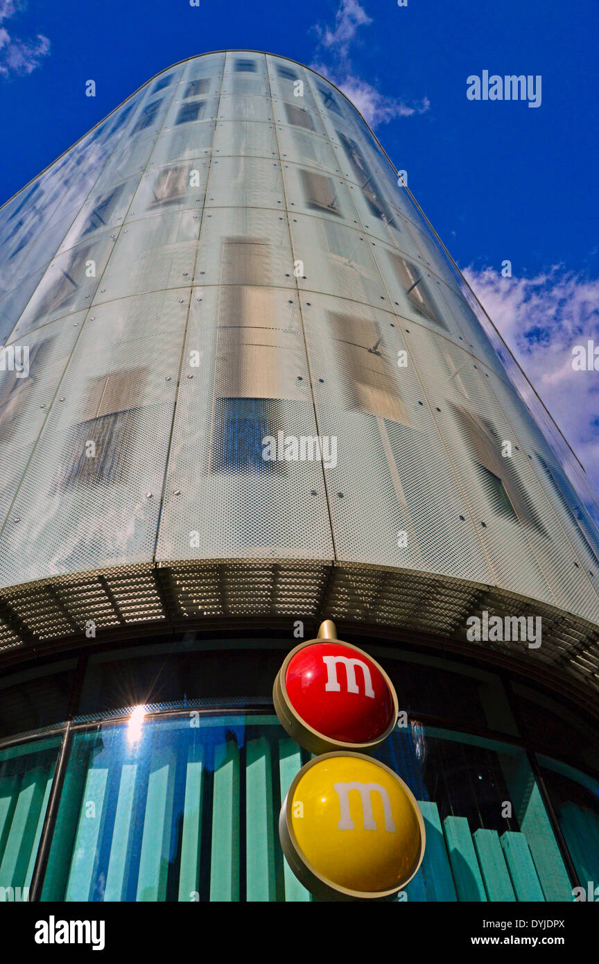 M&m's world hi-res stock photography and images - Alamy