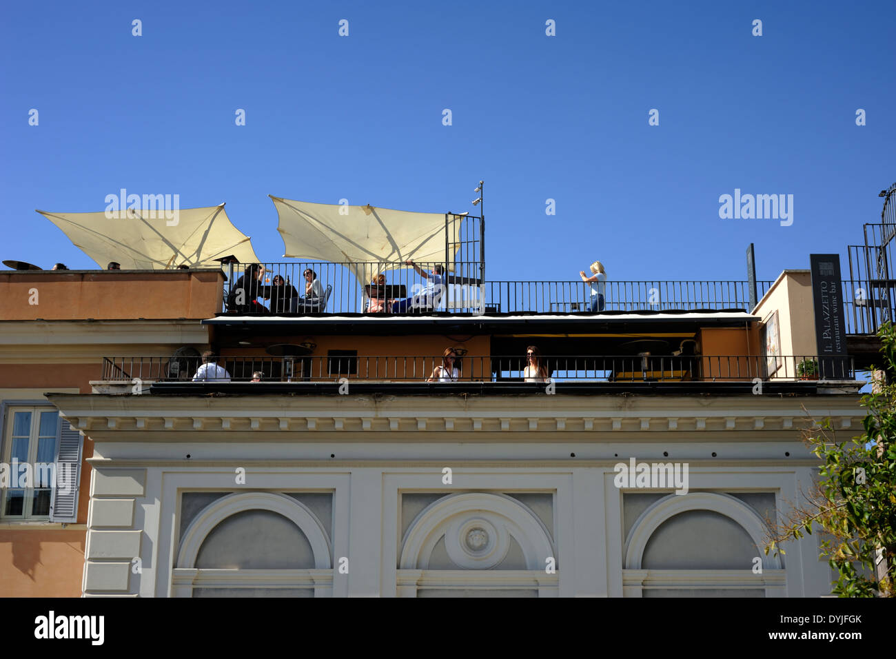 Rome rooftop bar hi-res stock photography and images - Alamy