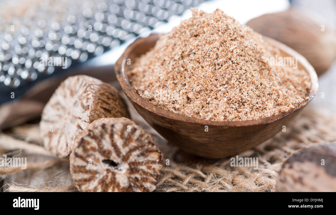 Grated nutmeg hi-res stock photography and images - Alamy