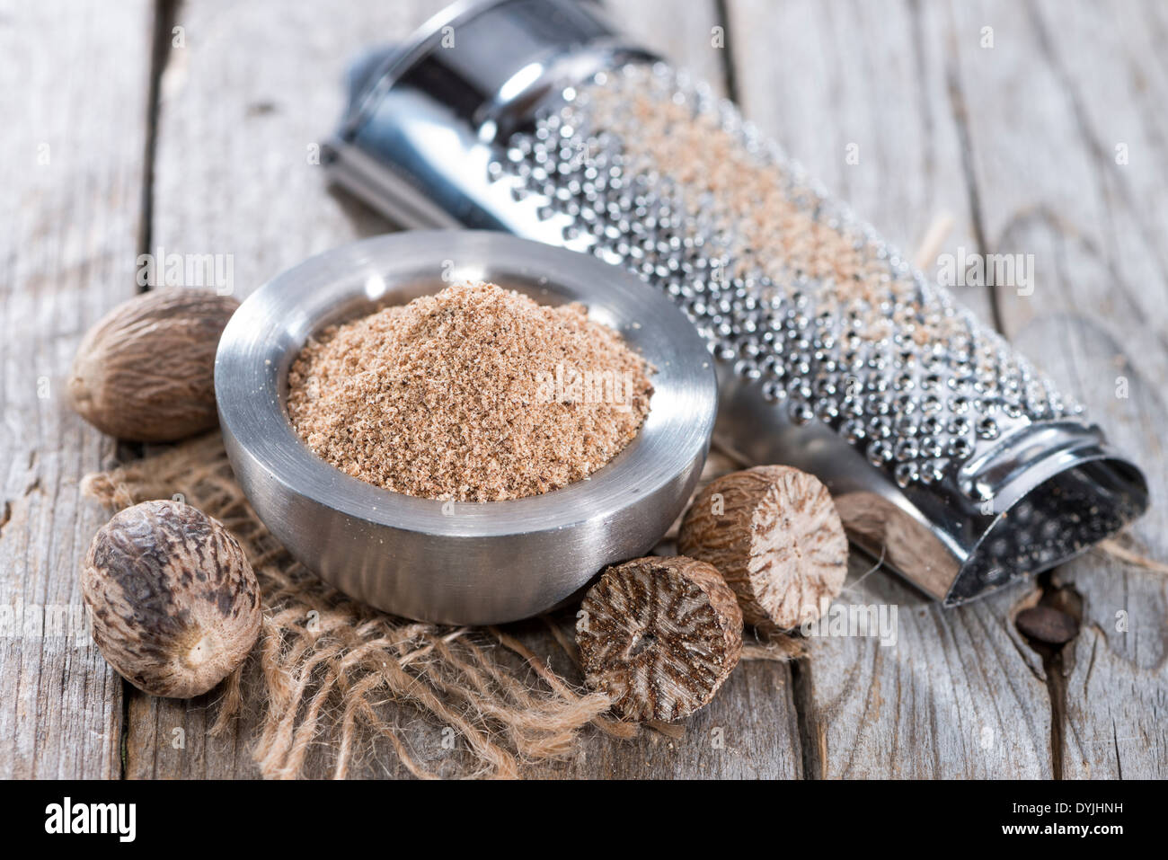 Grated nutmeg hi-res stock photography and images - Alamy