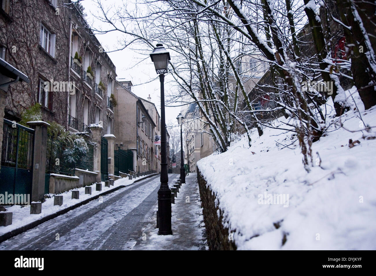 Montmartre, Paris in heavy snow. Rare winter conditions. Montmartre ...