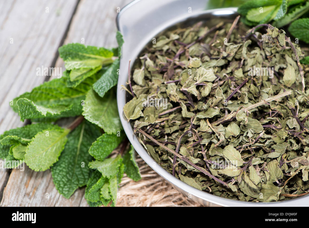 Dried peppermint leaf hi-res stock photography and images - Alamy