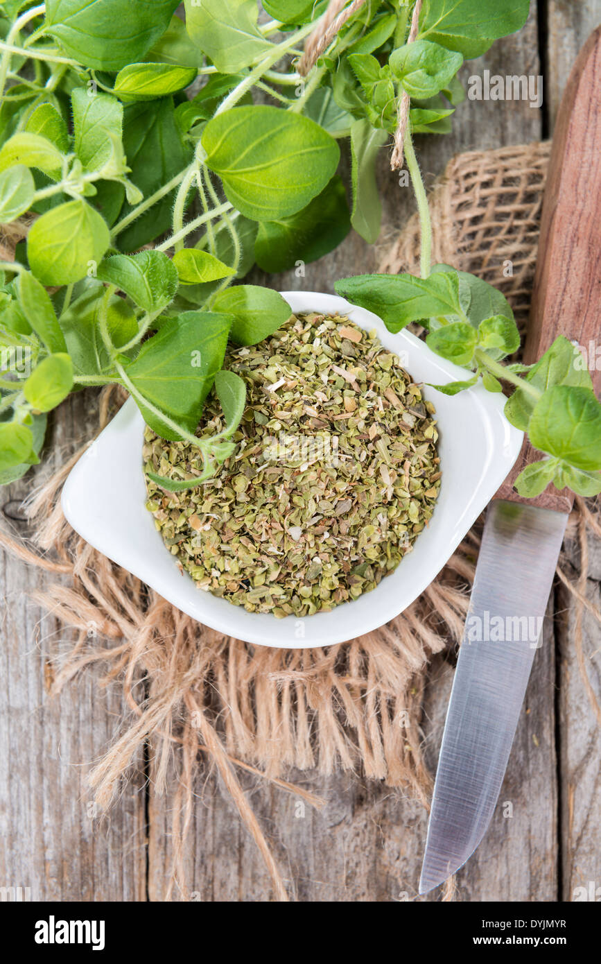 Shredded and dried oregano hi-res stock photography and images - Alamy
