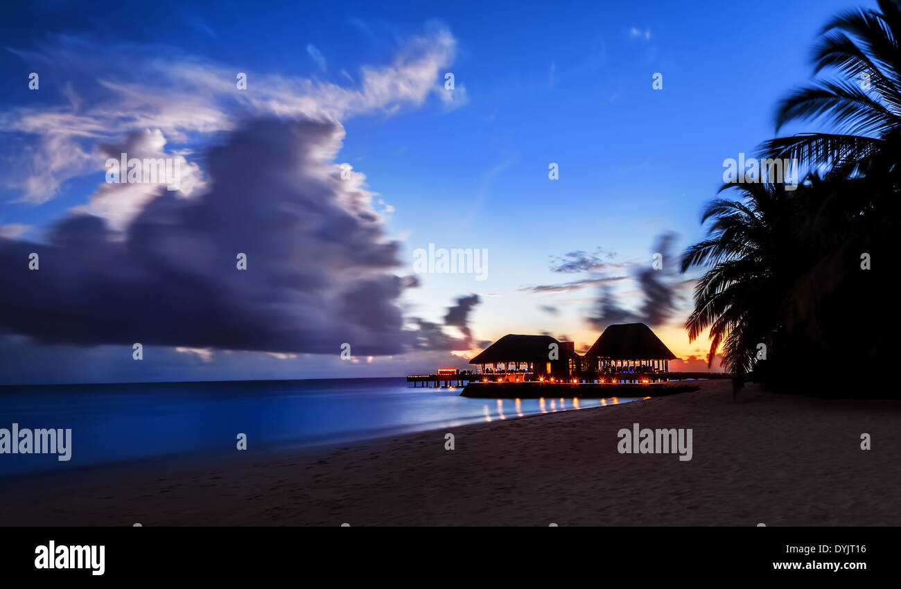 Maldives night sky hi-res stock photography and images - Alamy