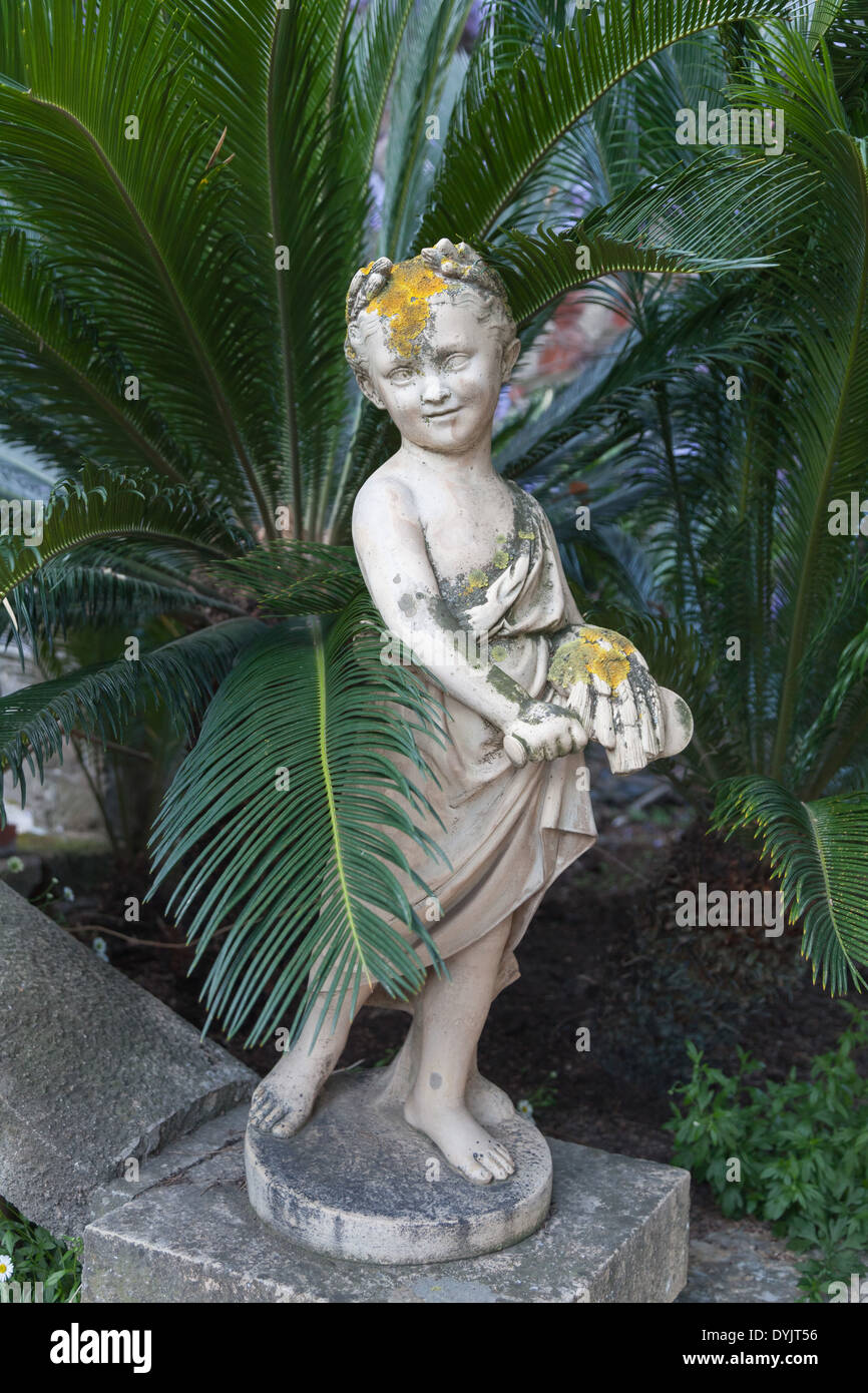 Classy chic hi-res stock photography and images - Alamy