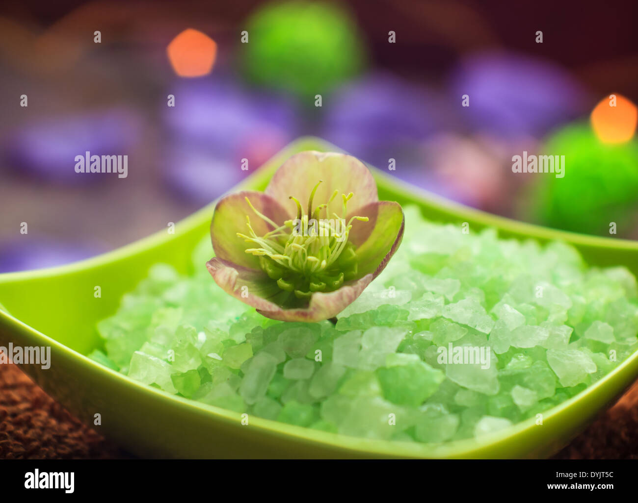 Green bathing hi-res stock photography and images - Alamy