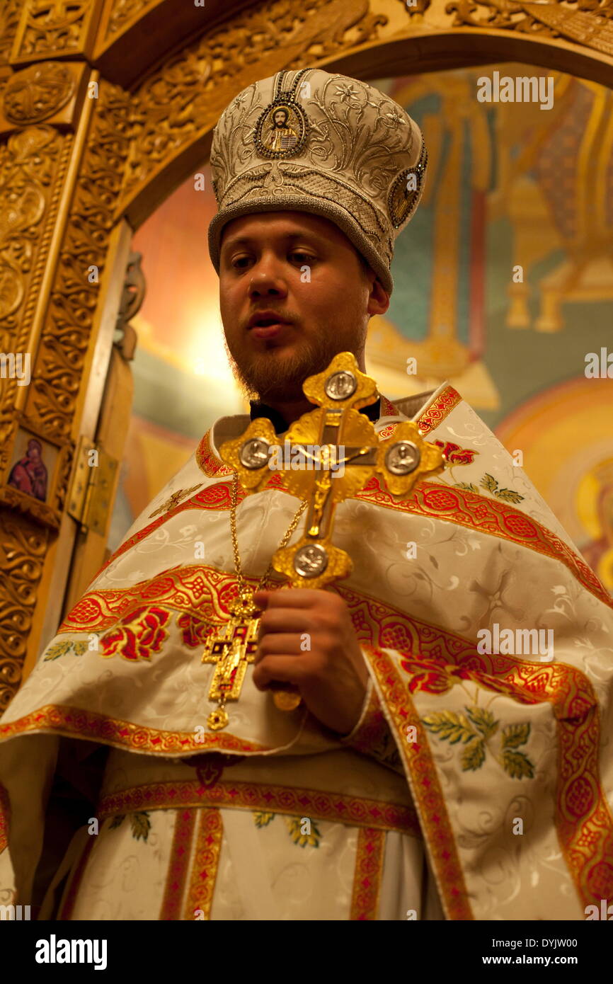 Procession to the church of holy wisdom hi-res stock photography and ...