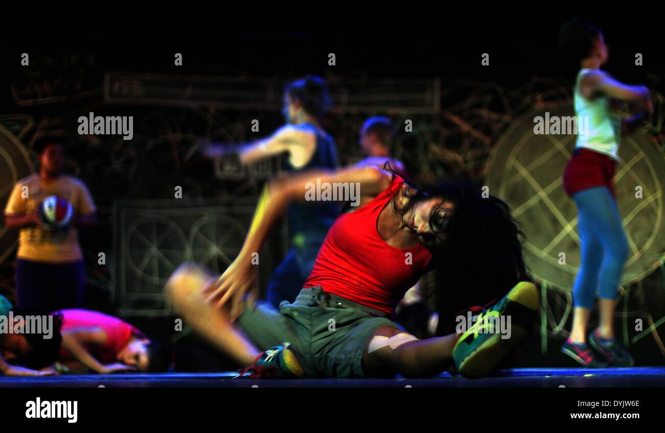 Amman, Jordan. 19th Apr, 2014. Members of Australian dance company ...