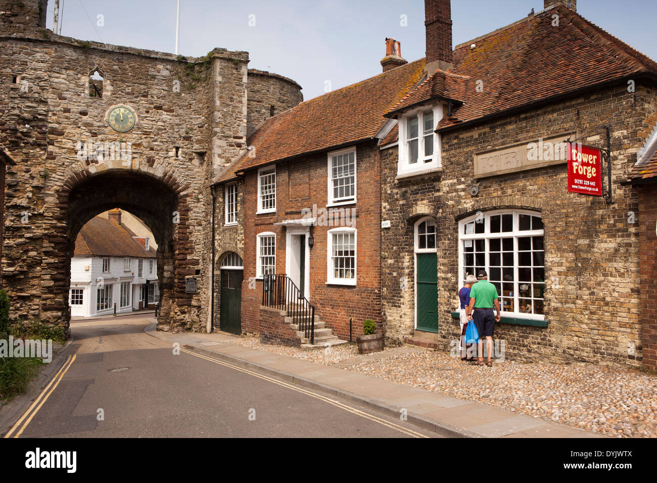 Town walls entrance rye sussex hi-res stock photography and images - Alamy