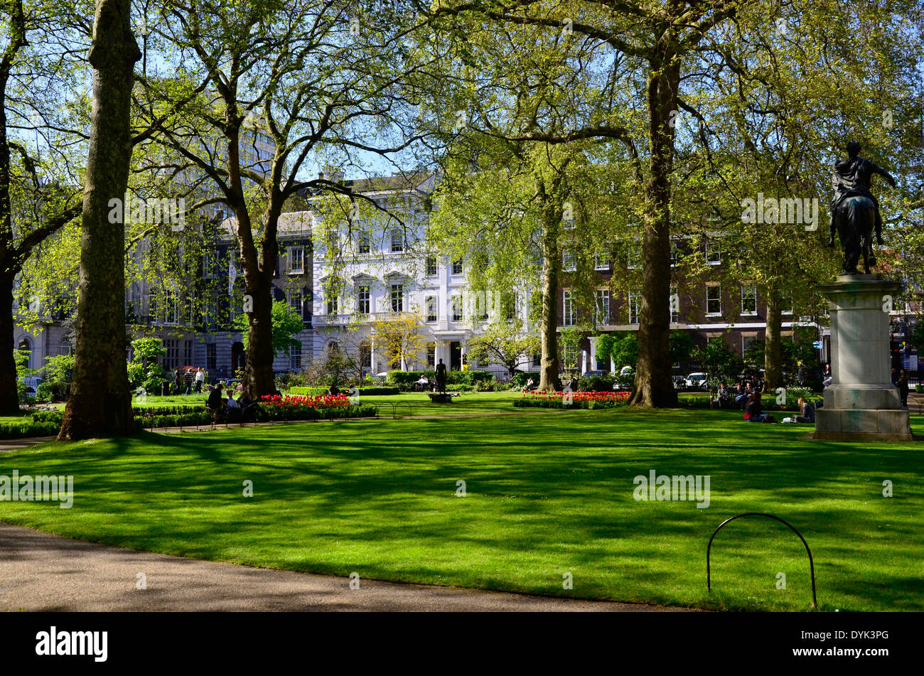 St james square london hi-res stock photography and images - Alamy