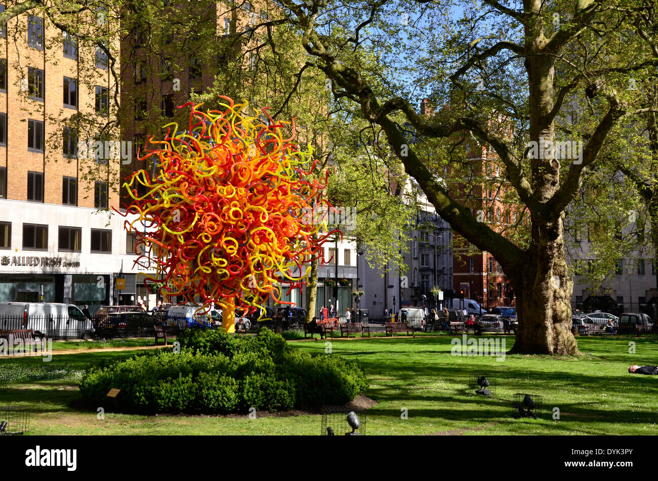 Berkeley square london hi-res stock photography and images - Alamy