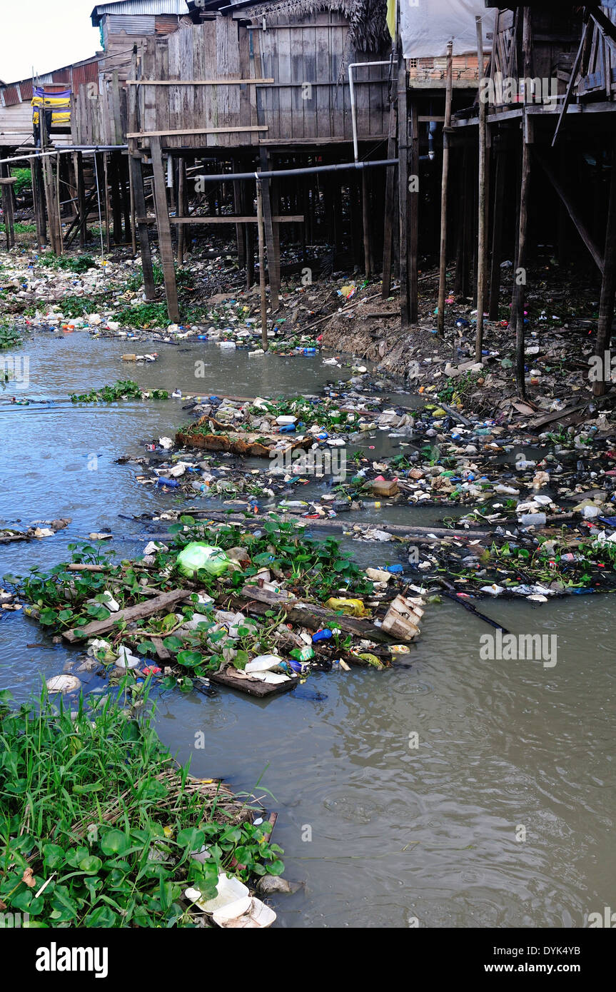 Ships at iquitos peru hi-res stock photography and images - Alamy