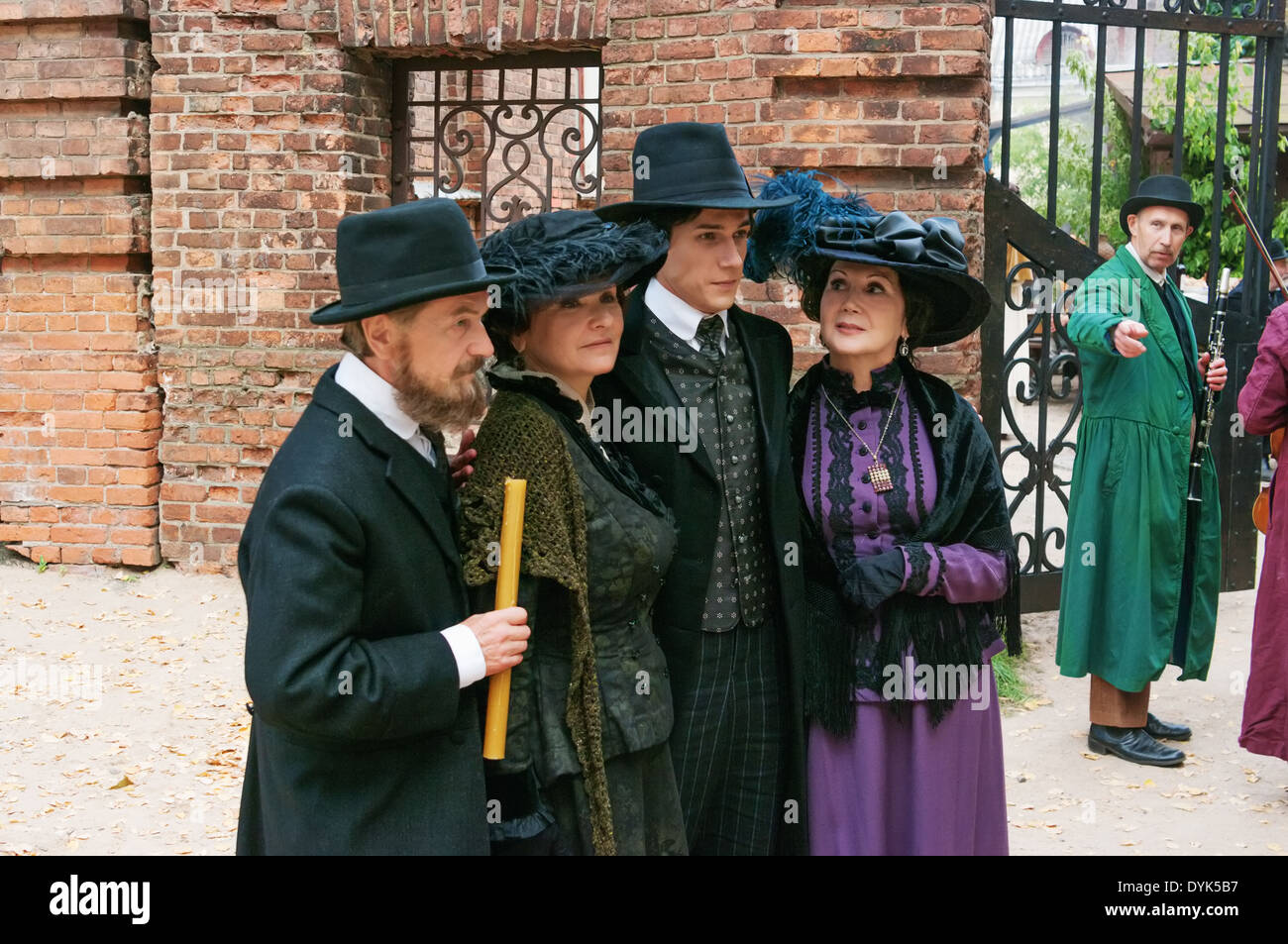 Movie episode - Marc Chagall and Bella Rosenfeld's wedding. Chagall and ...