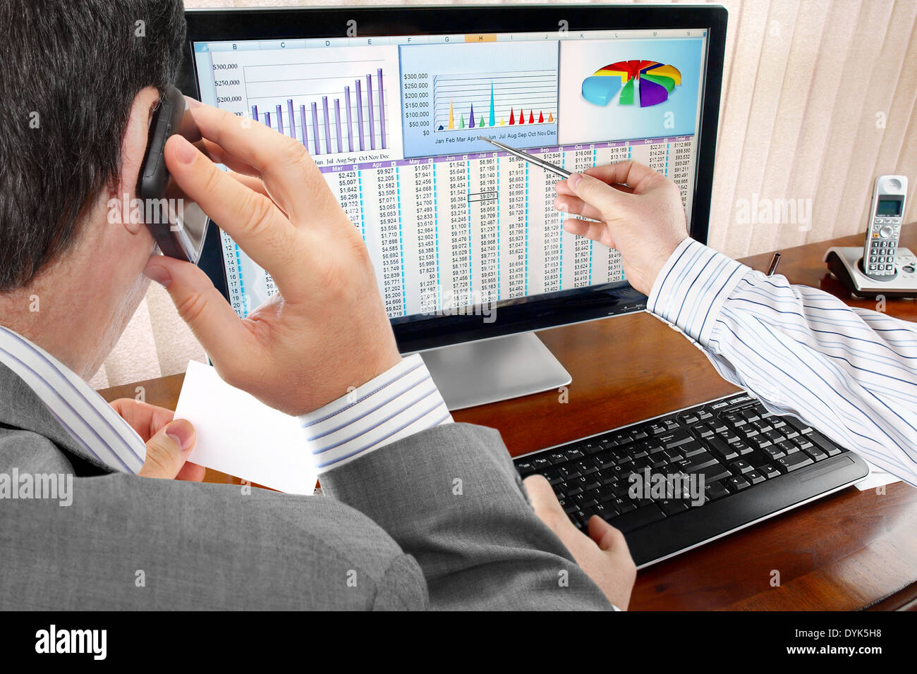 Analysing Data on Computer Stock Photo - Alamy