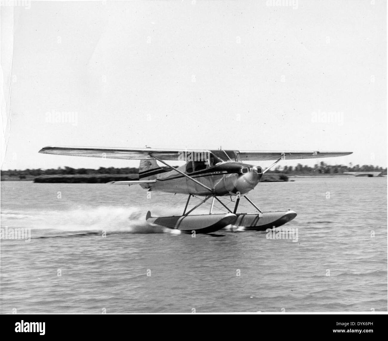 Aircraft on floats Black and White Stock Photos & Images - Alamy