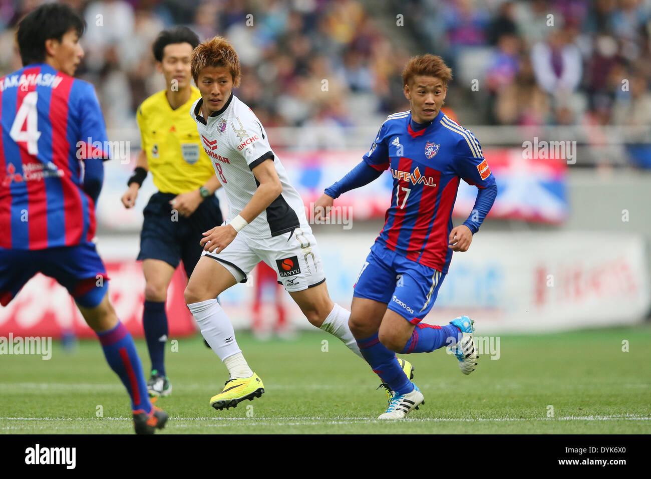 Ajinomoto Stadium, Tokyo, Japan. 19th Apr, 2014. (L to R) Yoichiro ...