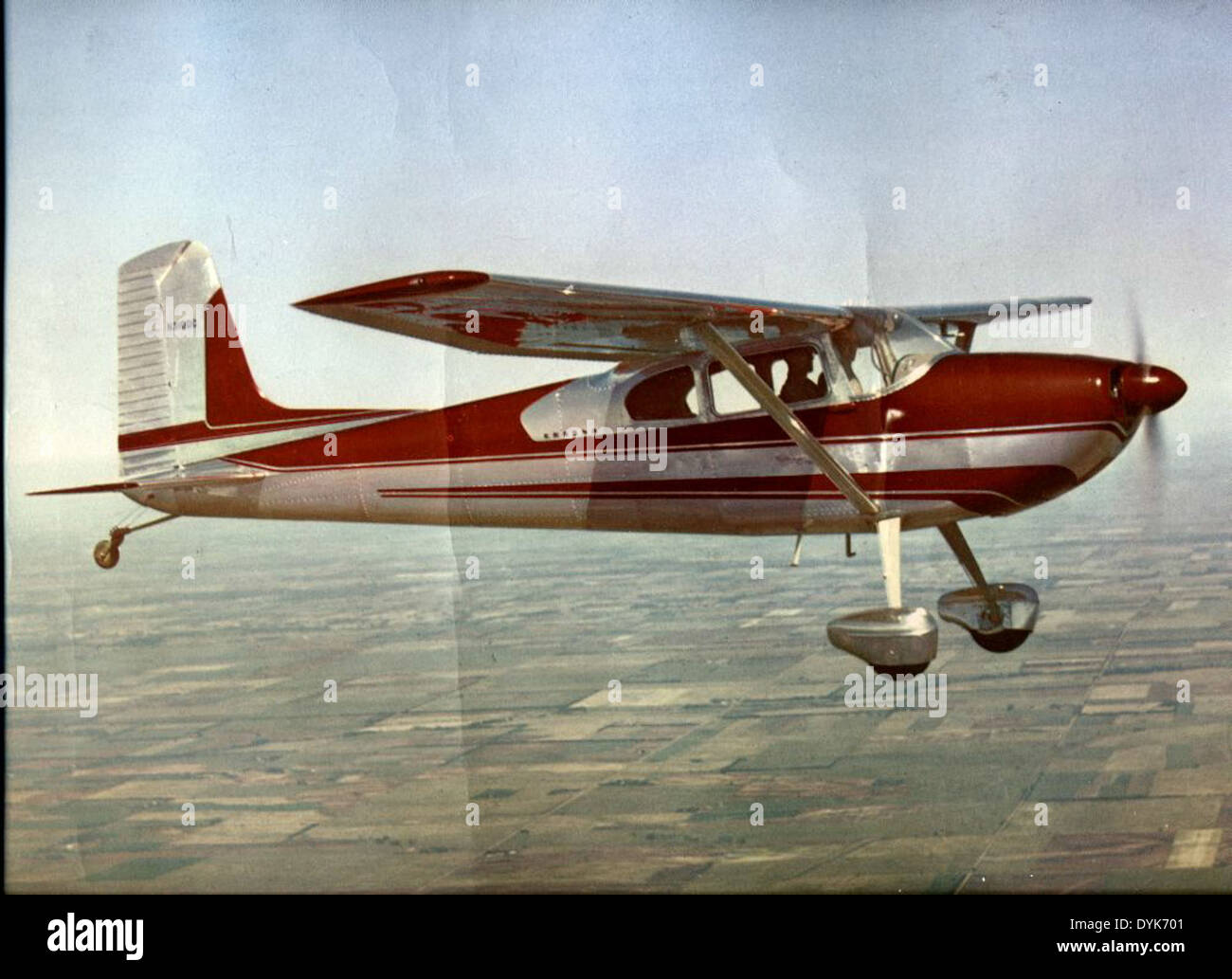 Not flying hi-res stock photography and images - Alamy