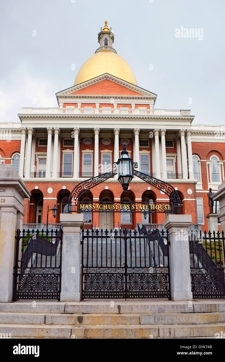 Massachusetts legislature hi-res stock photography and images - Alamy