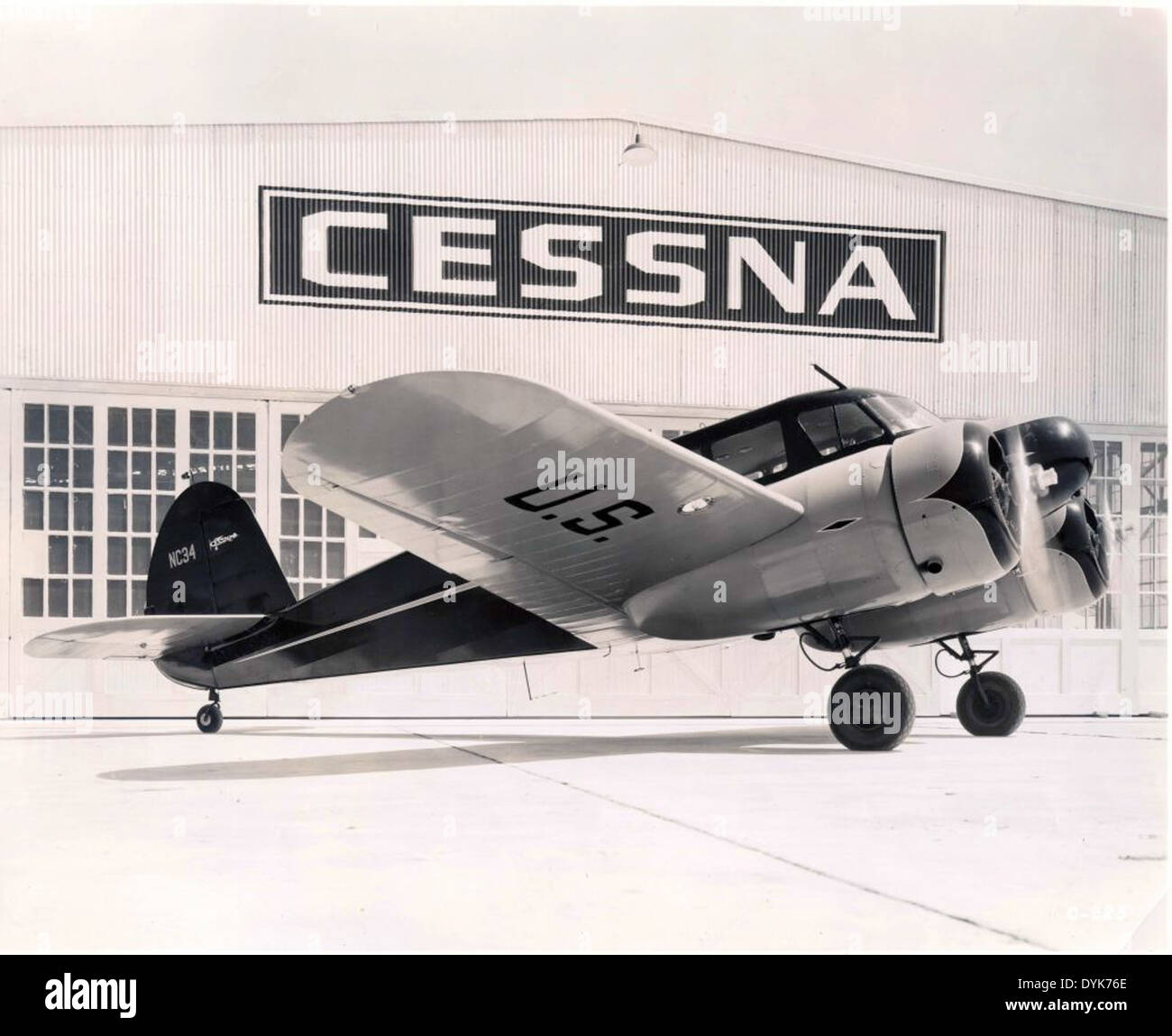 Cessna t 50 hi-res stock photography and images - Alamy
