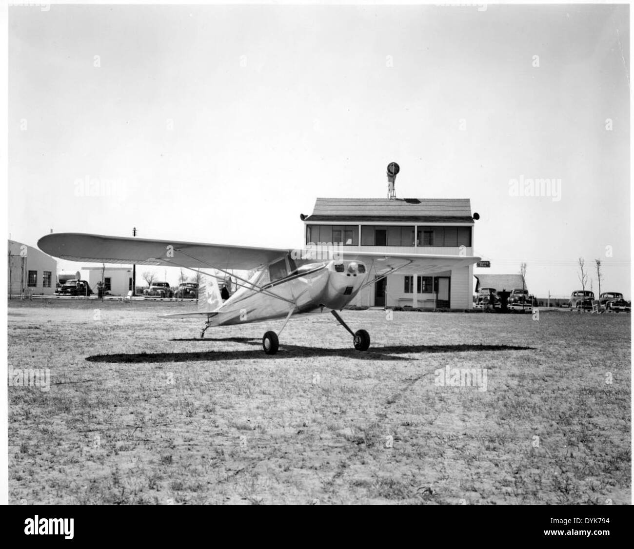 Cessna 120 hi-res stock photography and images - Alamy