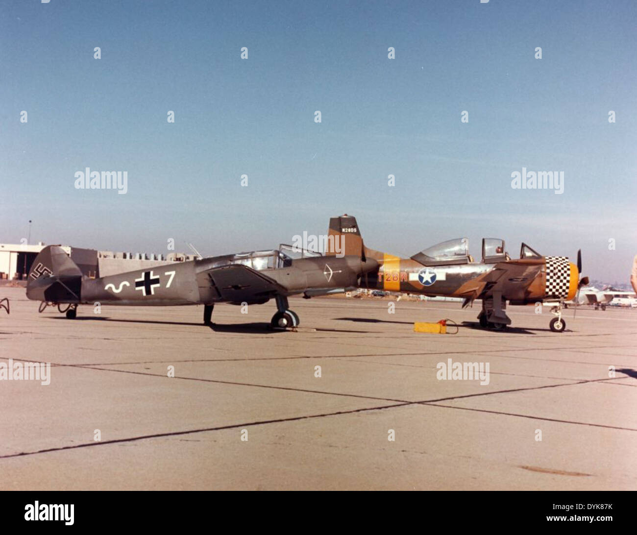 Navalaircrafthistory hi-res stock photography and images - Alamy
