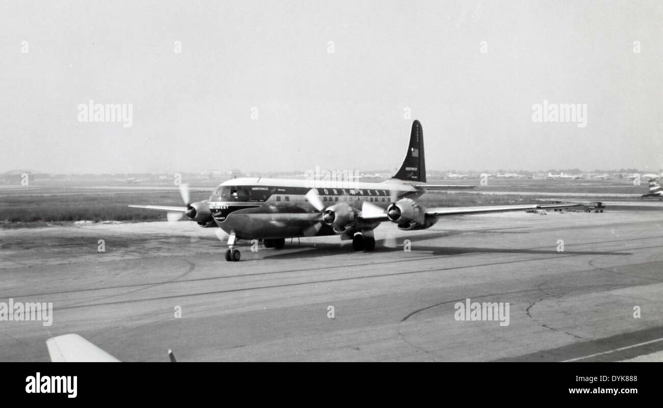 Boeing 377 stratocruiser hi-res stock photography and images - Alamy
