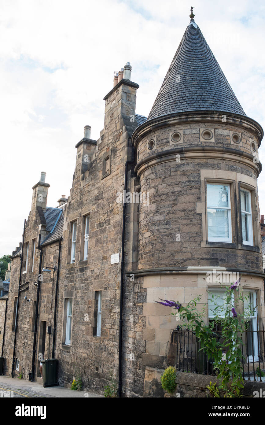 Round tower house, Edinburgh Stock Photo - Alamy