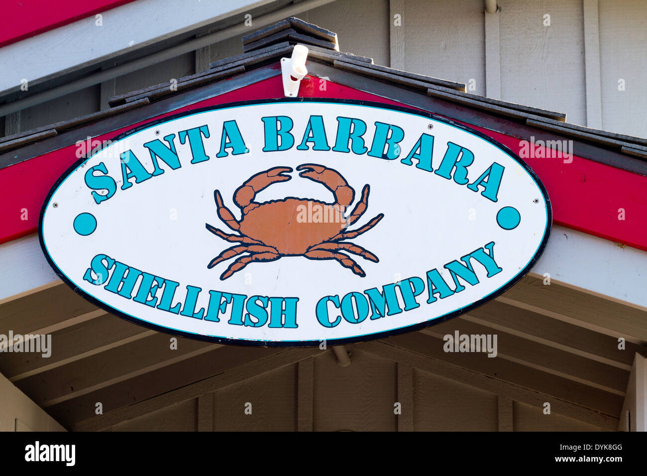 Hanging fish sign hi-res stock photography and images - Alamy