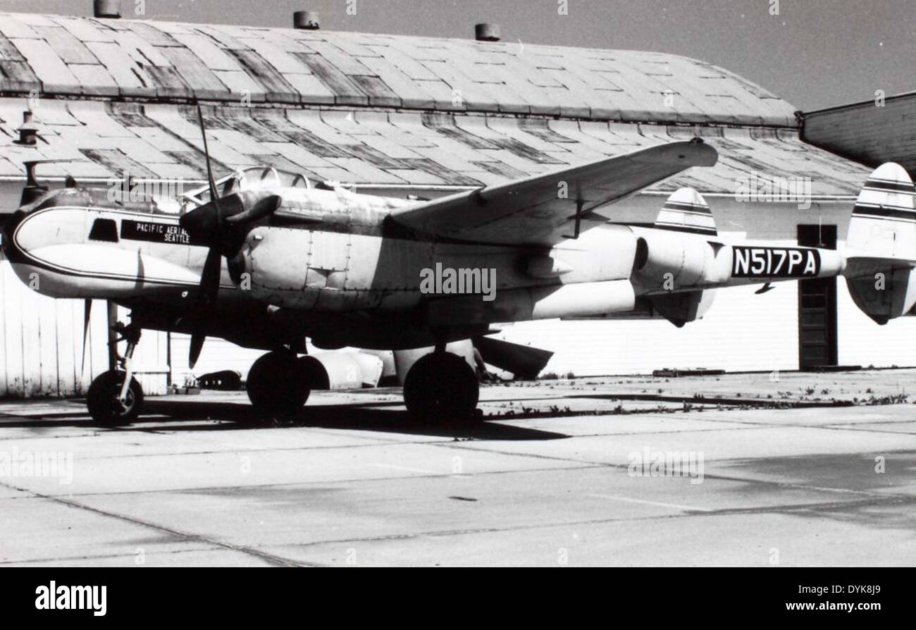 Lockheed p 38l lightning hi-res stock photography and images - Alamy