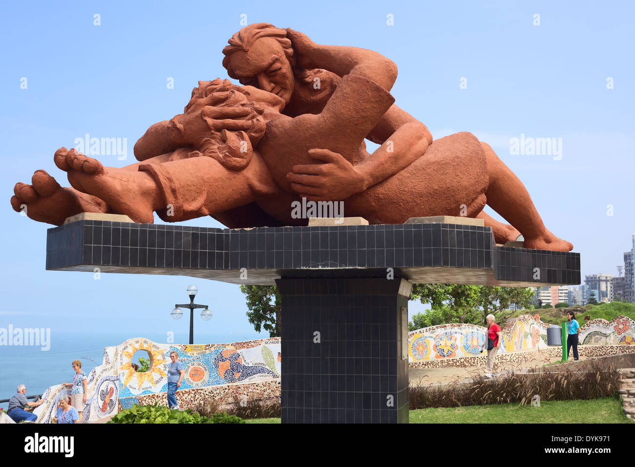 Parque del amor, lima hi-res stock photography and images - Alamy