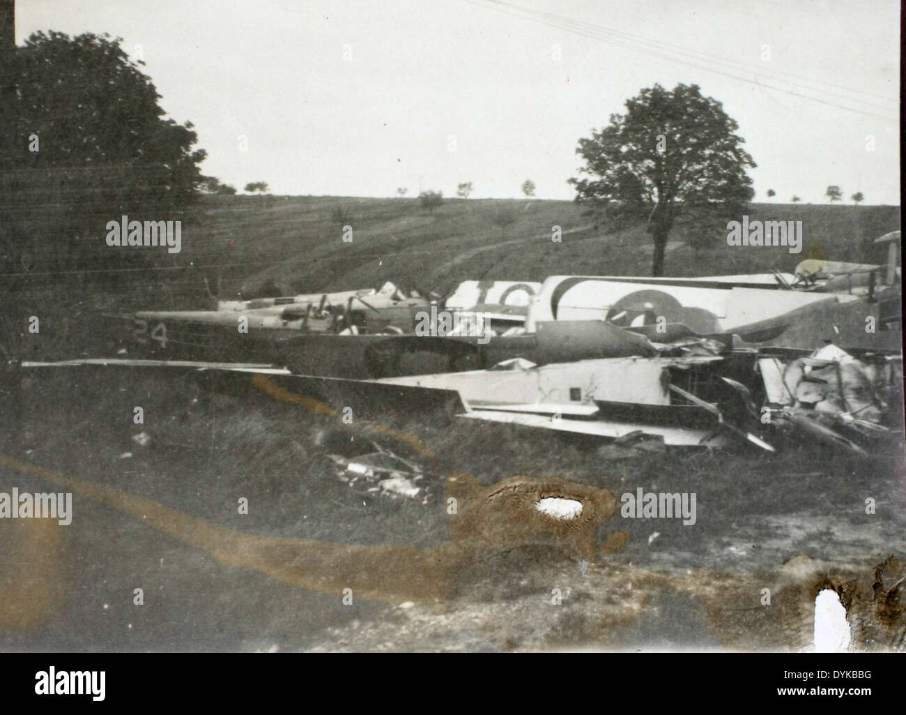 Fallen airplane hi-res stock photography and images - Alamy