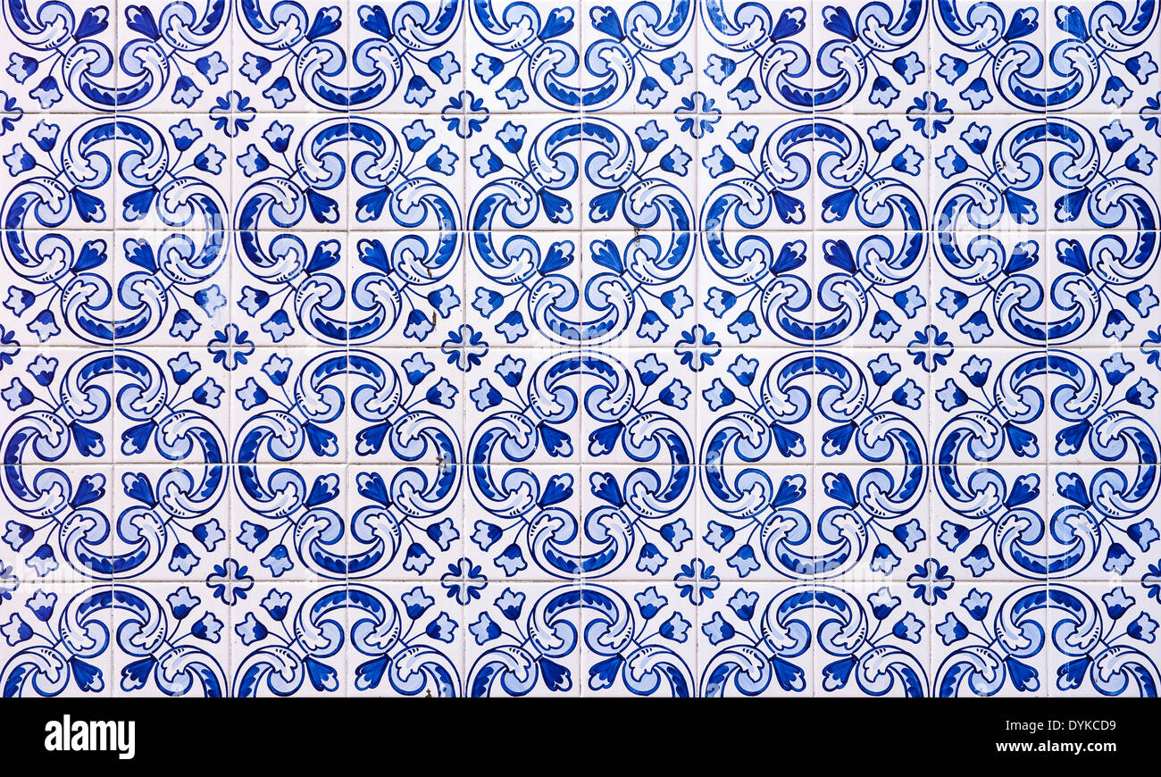 Azulejos, traditional Portuguese tiles Stock Photo - Alamy