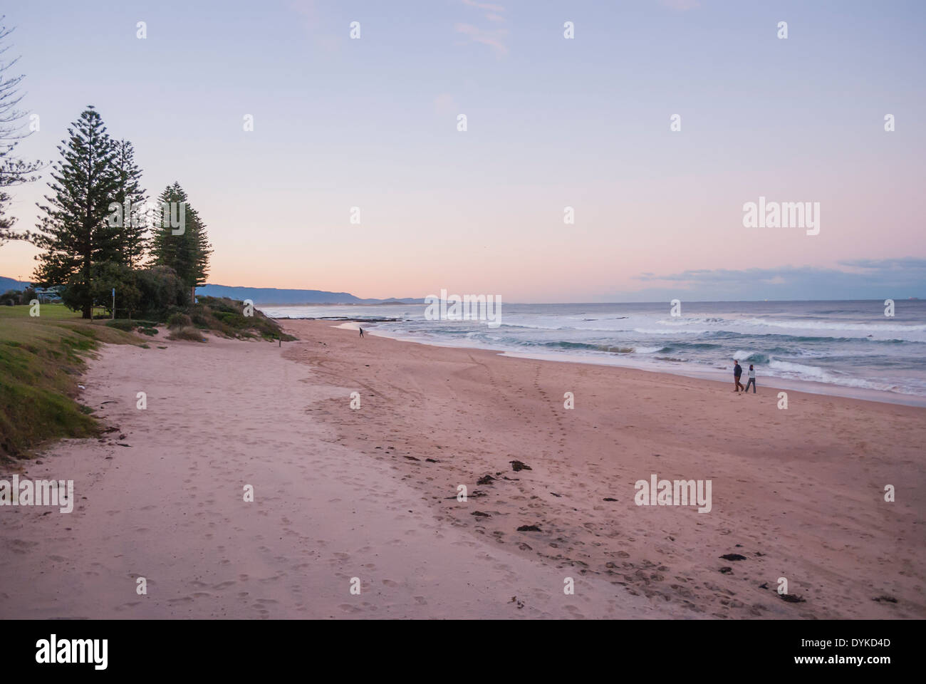 Walk at a australian beach hi-res stock photography and images - Alamy