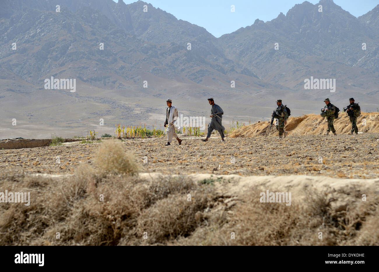 Afghan Army commandos from 3rd Special Operations Kandak provides ...
