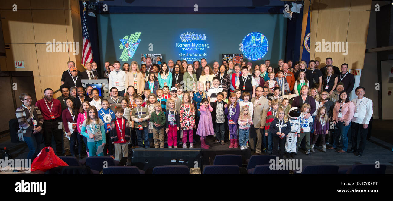 NASA hosted a social event with astronaut Karen Nyberg at NASA HQ ...