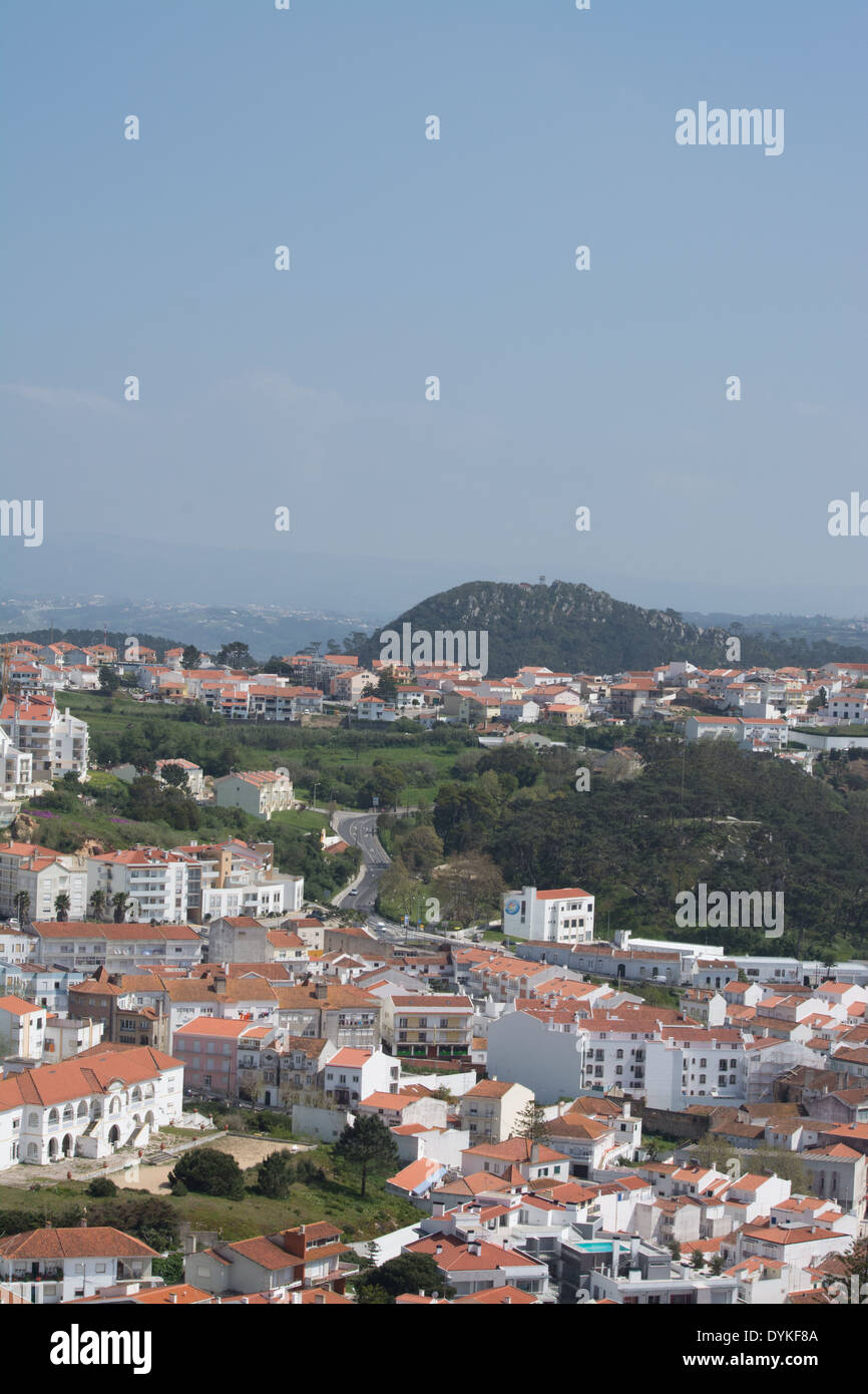 Houses of nazare hi-res stock photography and images - Alamy