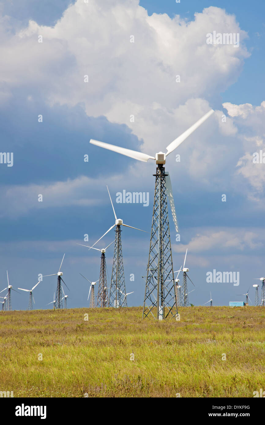 Wind farm - source of the clean renewable energy Stock Photo - Alamy