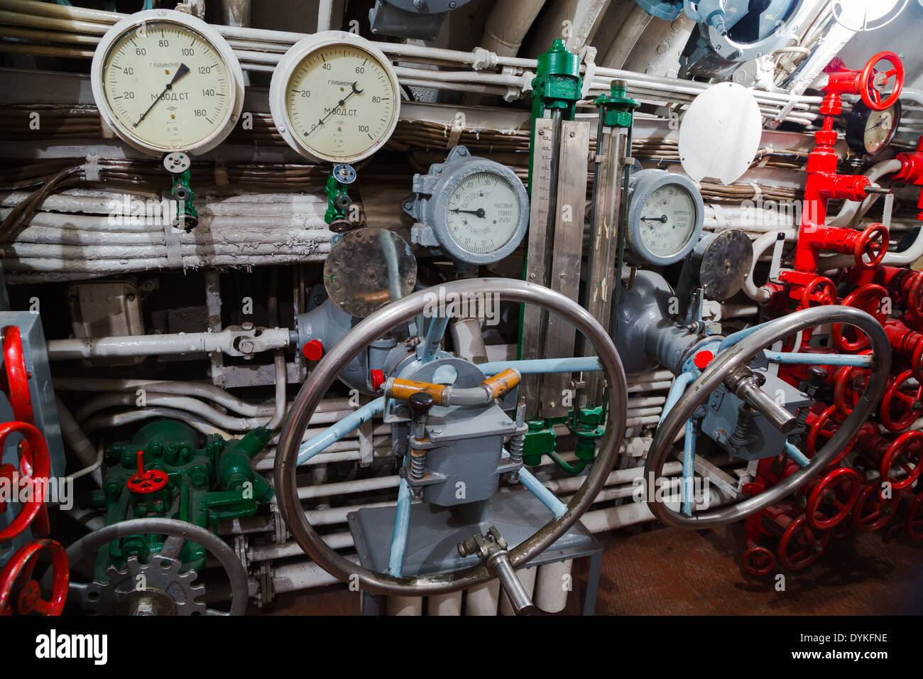 Russian submarine control room hi-res stock photography and images - Alamy