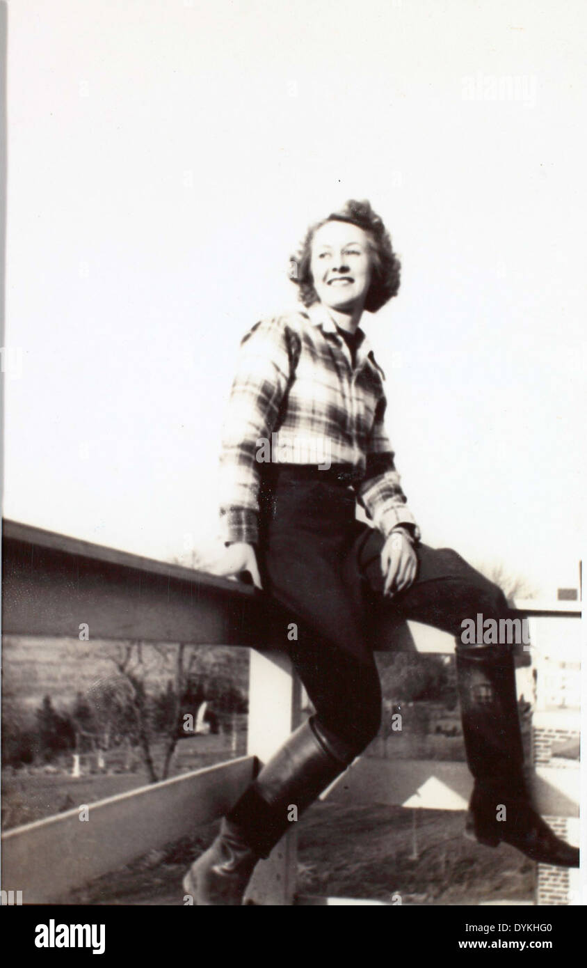 Shirley Posing High Resolution Stock Photography and Images - Alamy