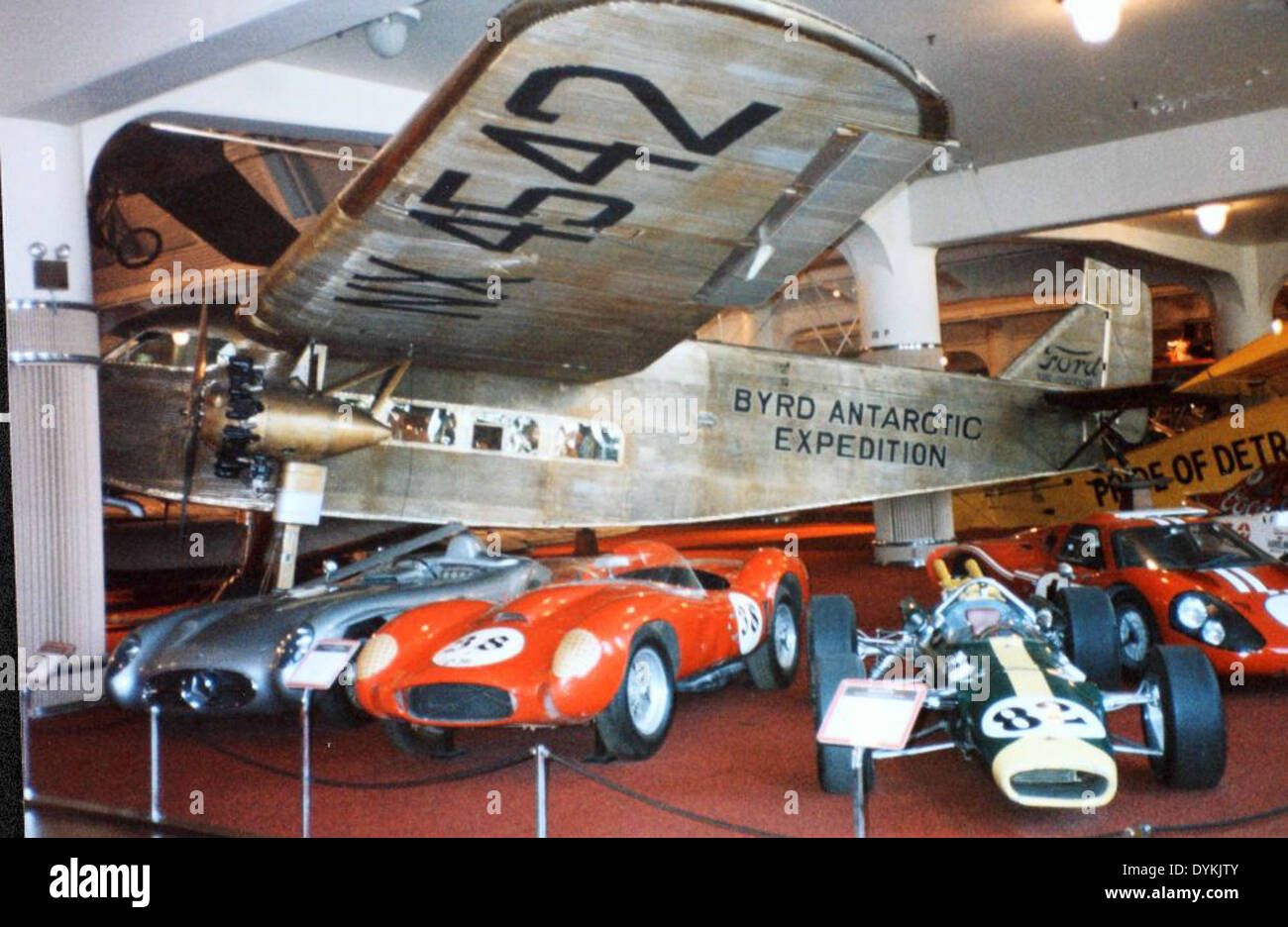 The Ford 4-AT-B was an American aircraft designed in the 1920s, known ...