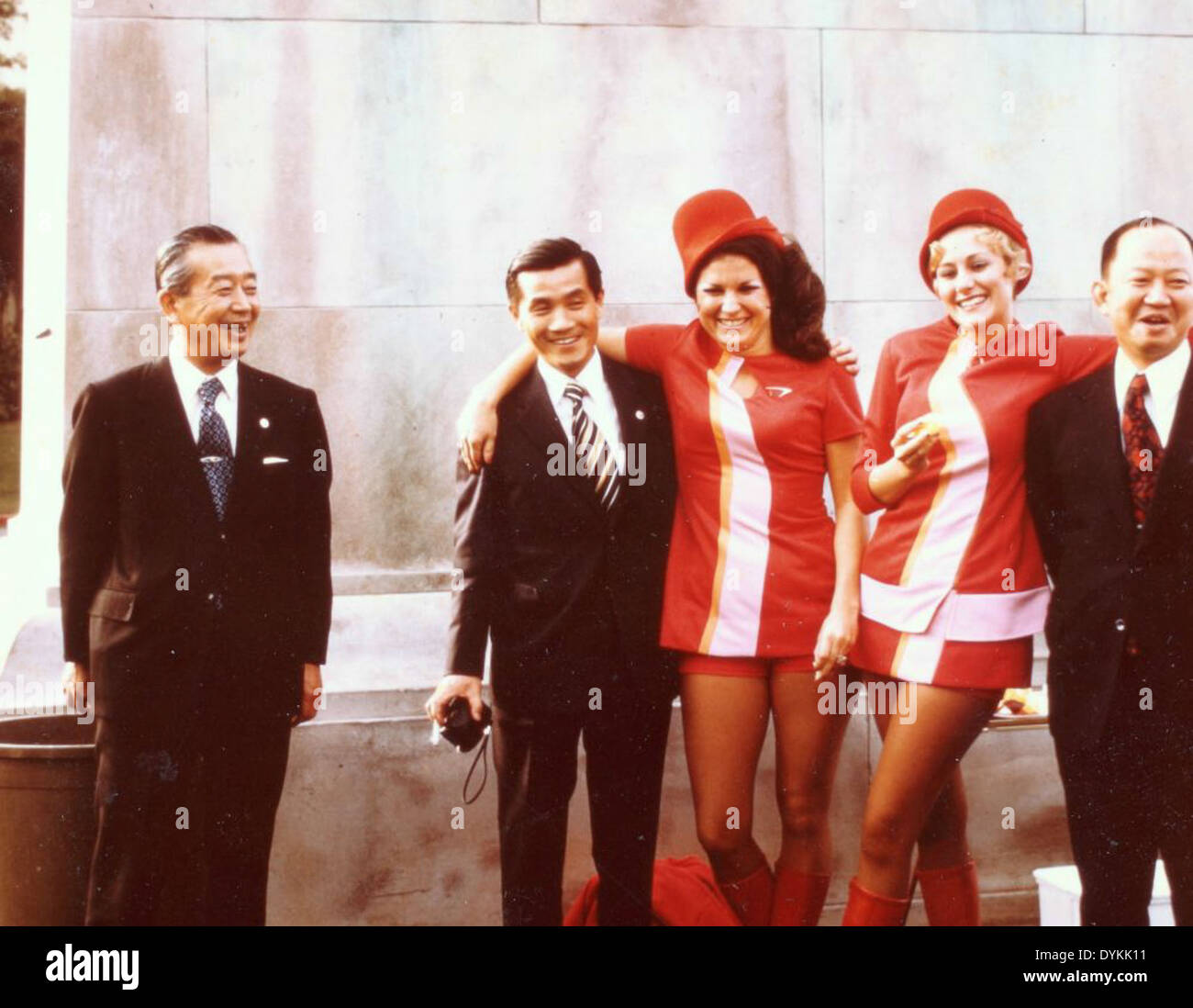 This image features a PSA Airlines aircraft, part of the regional ...