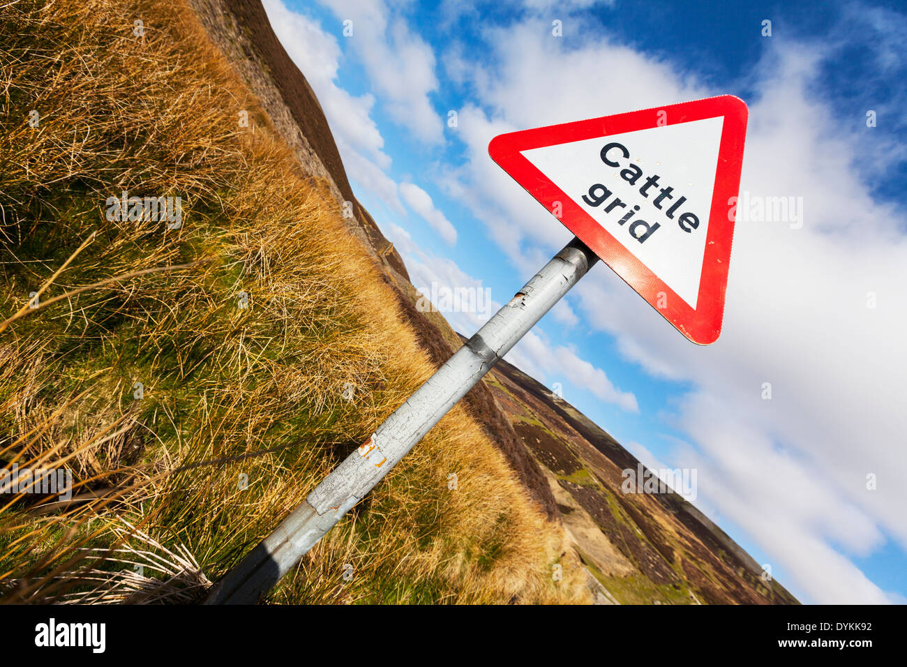 Cattle grid warning sign hi-res stock photography and images - Alamy