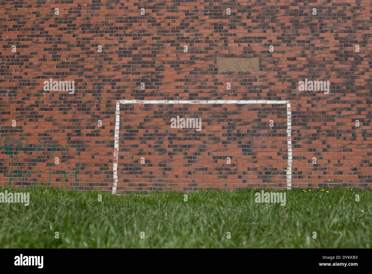 Footy Goal Posts High Resolution Stock Photography and Images - Alamy