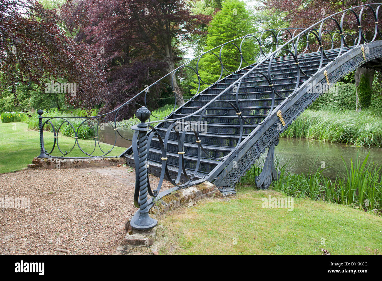 Wrought iron pedestrian bridge hi-res stock photography and images - Alamy