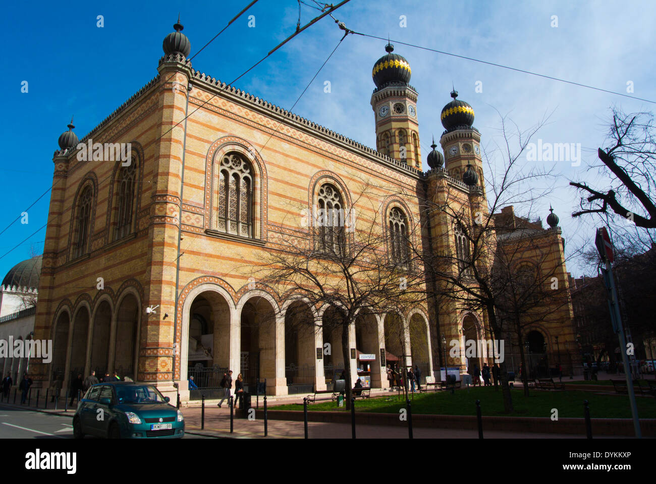 Budapest jewish quarter hi-res stock photography and images - Alamy