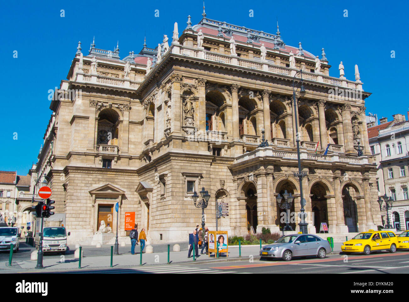 Andrassy utca budapest hi-res stock photography and images - Alamy
