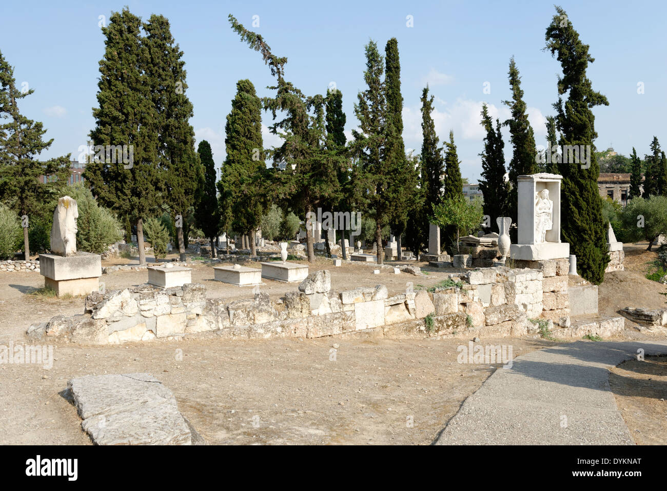 Hellenic tombs hi-res stock photography and images - Alamy